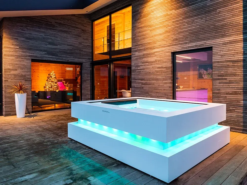 Spas rigides d'extérieur, détente à la maison - Aquavia Spa