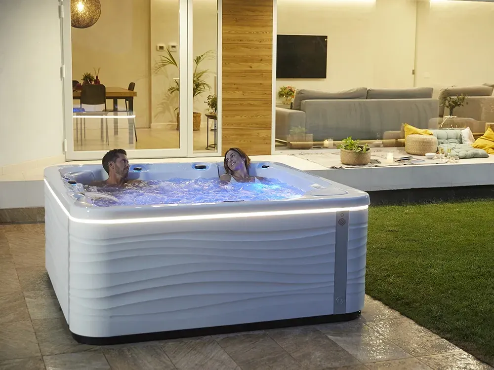 Hot tub for home: jacuzzi for the home and total comfort - Aquavia Spa